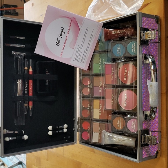 hot sugar | Makeup | Hot Sugar Make Up Kit | Poshmark